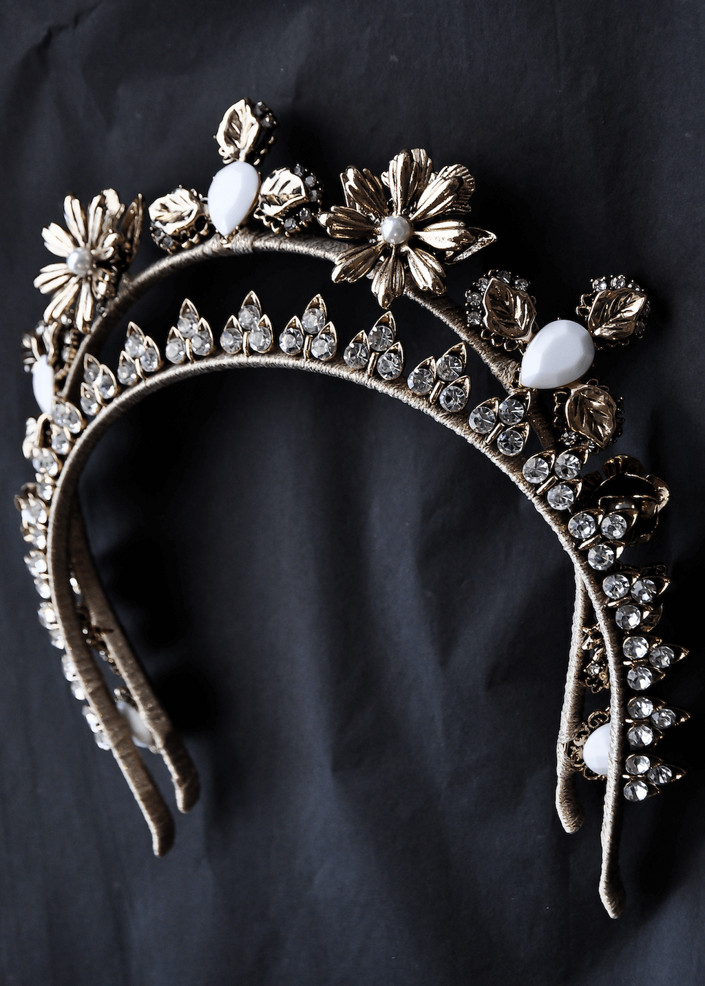 Lucia Crown - Vintage Gold – A’EL ESTE